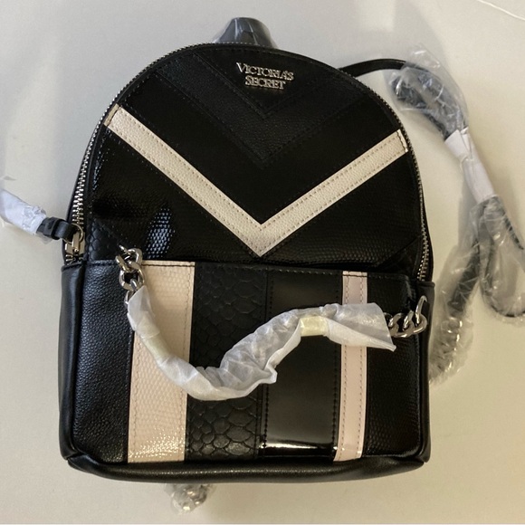Victoria's Secret | Bags | Victorias Secret New Black And White Mini ...